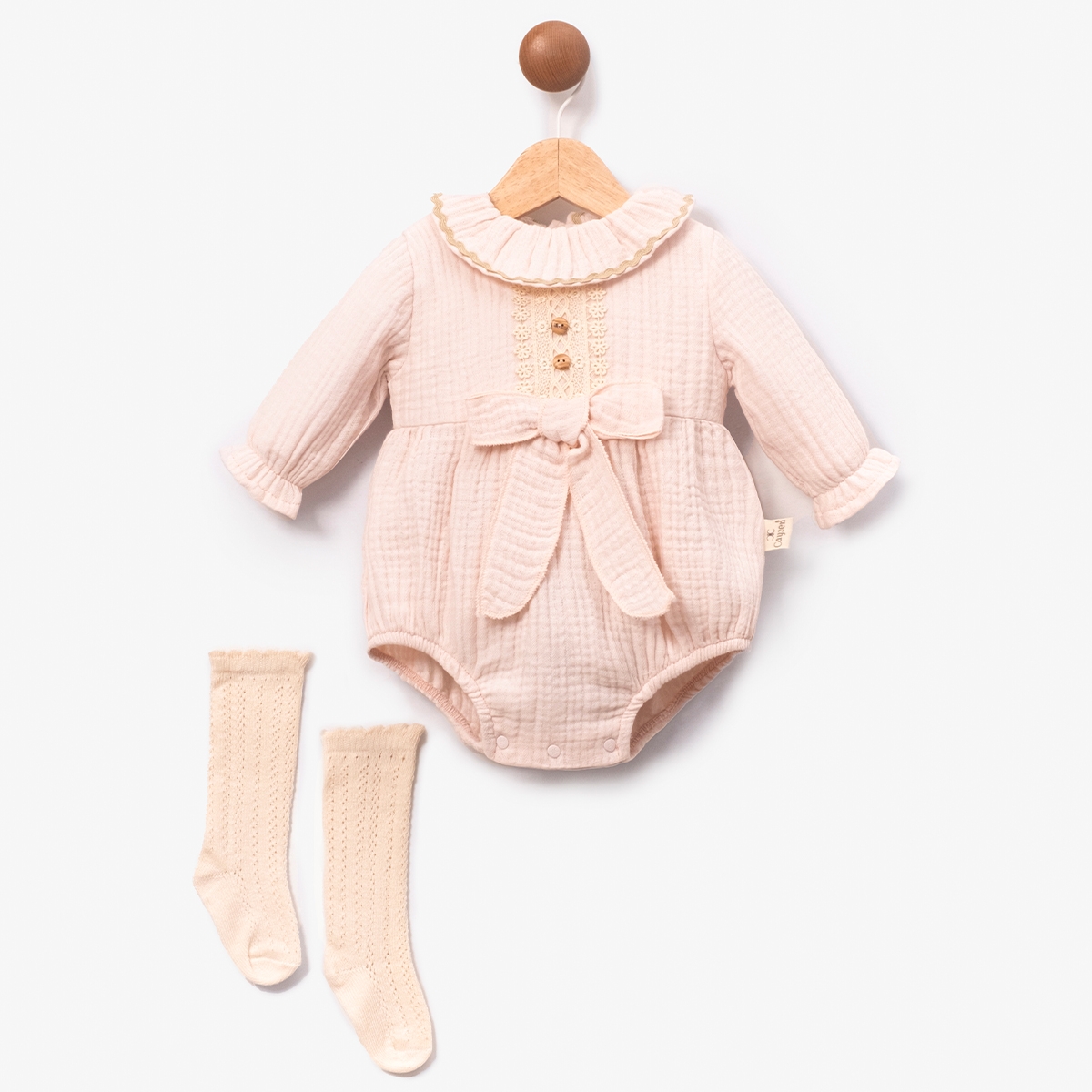 Wholesale YAKA VE FİYONK DETAYLI 4 KAT MÜSLİN KIZ ROMPER 1090 products ...